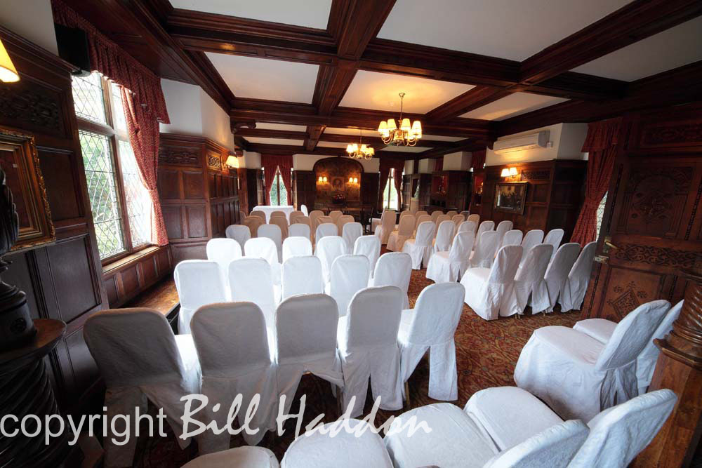 Leicester Wedding Photography by Bill Haddon: Rothley Court in Rothley