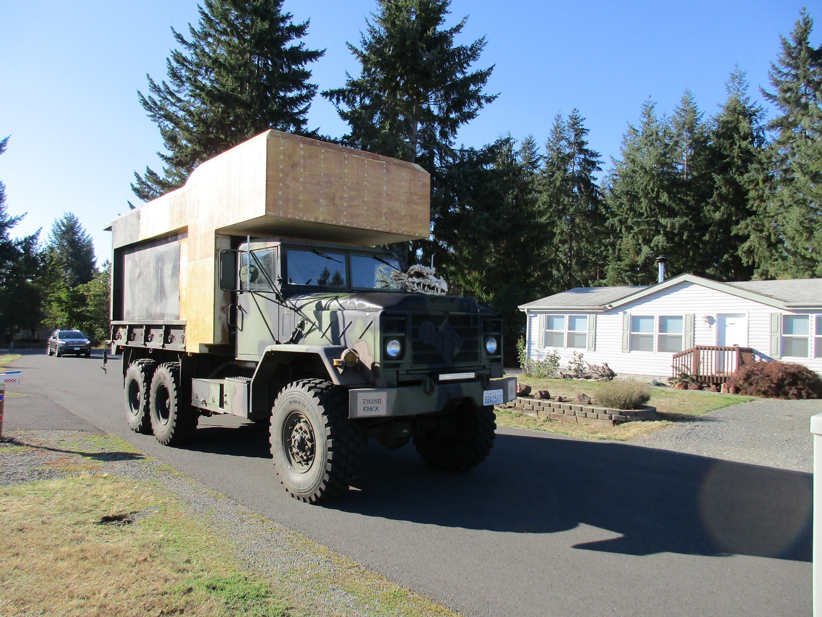 "TIFFANY" The Dragon Wagon Mega Camper: September 2017