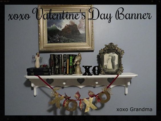 xoxo Grandma: "XOXO" Valentine's Day Banner