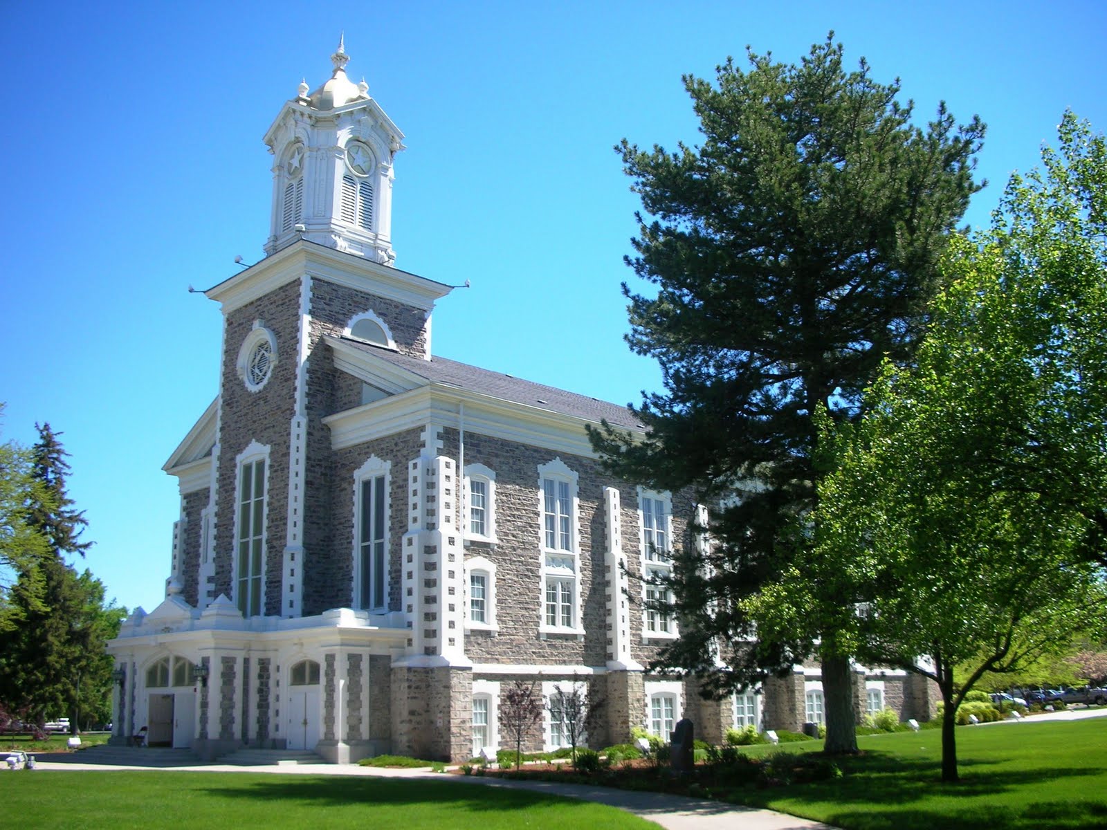 100 Historic Buildings in Utah: #7 Cache Stake Tabernacle