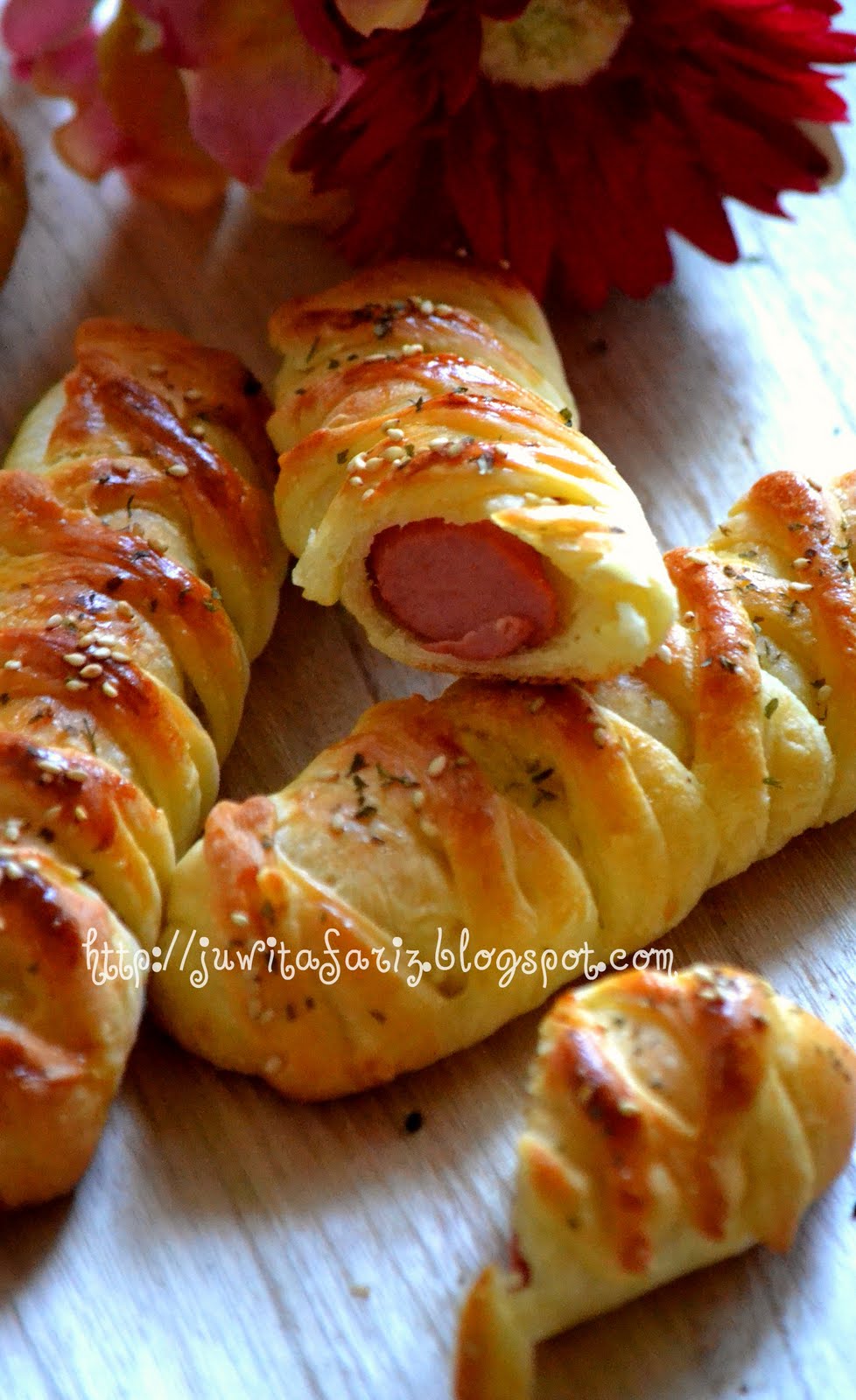 Juwita Fariz and Family: Roti Mayonis