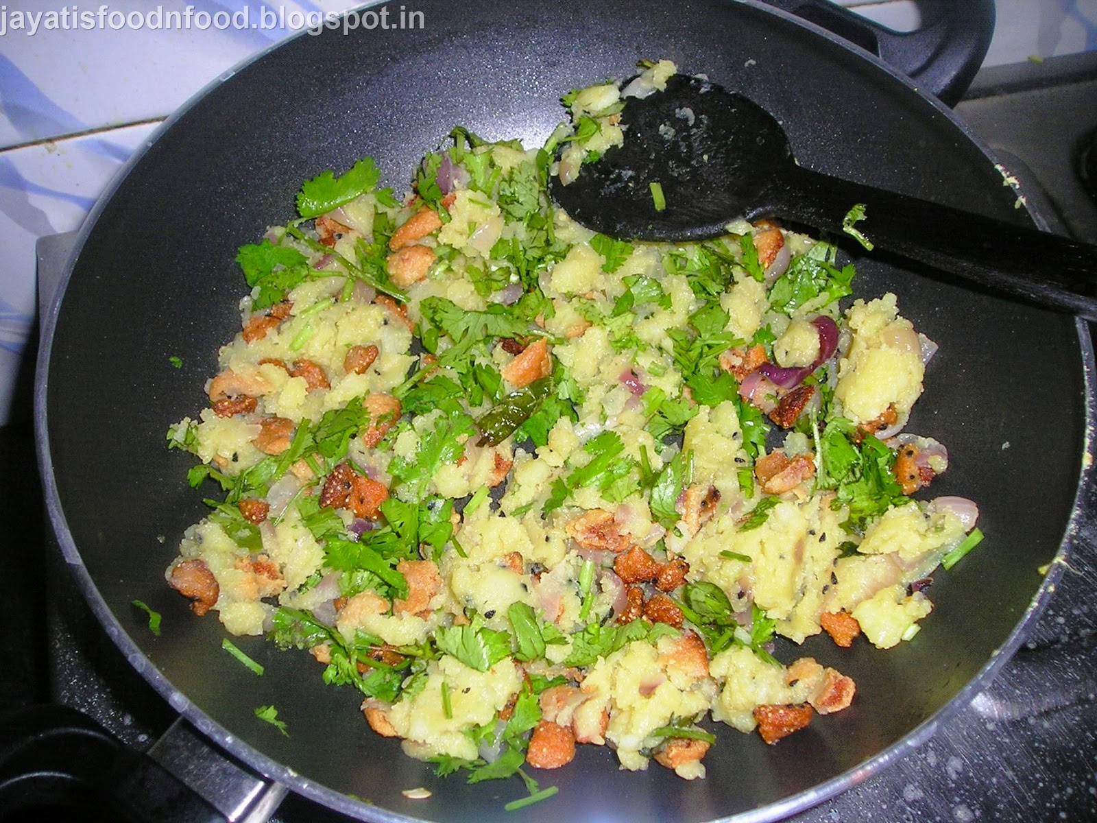 Jayati's Food Journey - Enjoy!!!: Bori Aloo Bhate