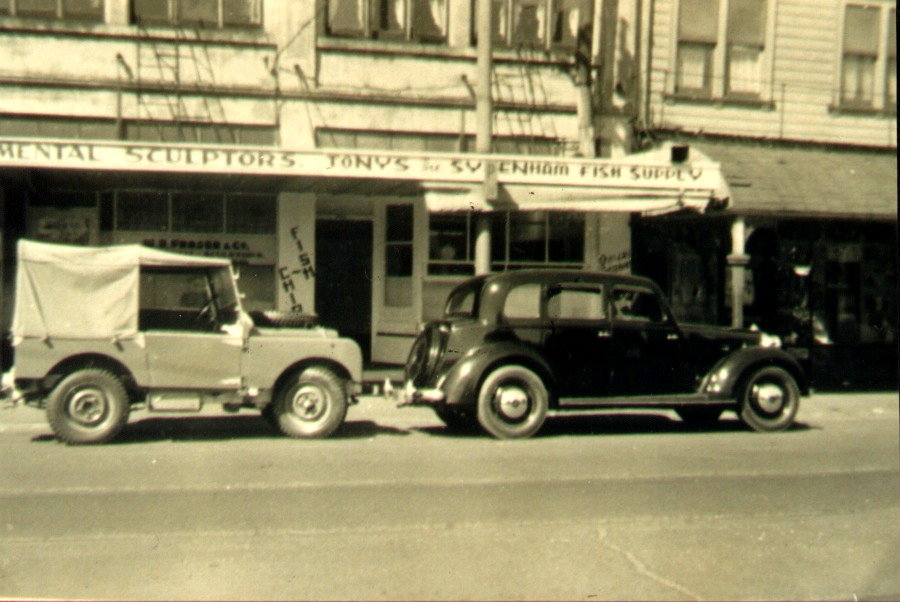 4WD Newz: Those were the days: Land Rovers in the early 50s