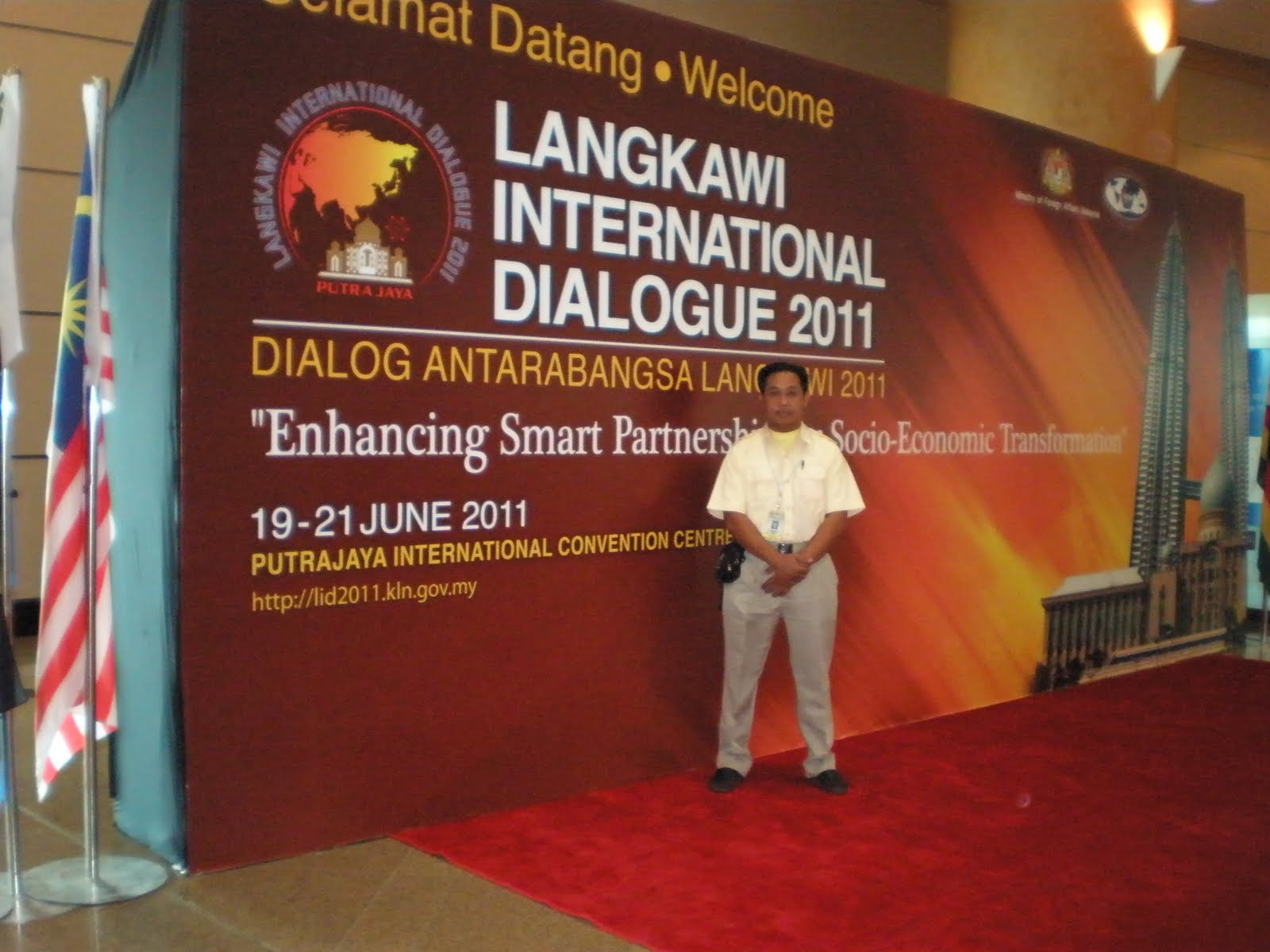 9w2izn.blogspot.com: STANDBY LANGKAWI INTERNATIONAL DIALOGUE 2011 (LID ...