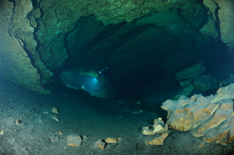 States of Immersion - A Florida Cave Diving Adventure: Madison Blue