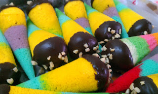 Apam Polkadot J&S Bakery: Apam Ladybird & Ais Krim Cornetto