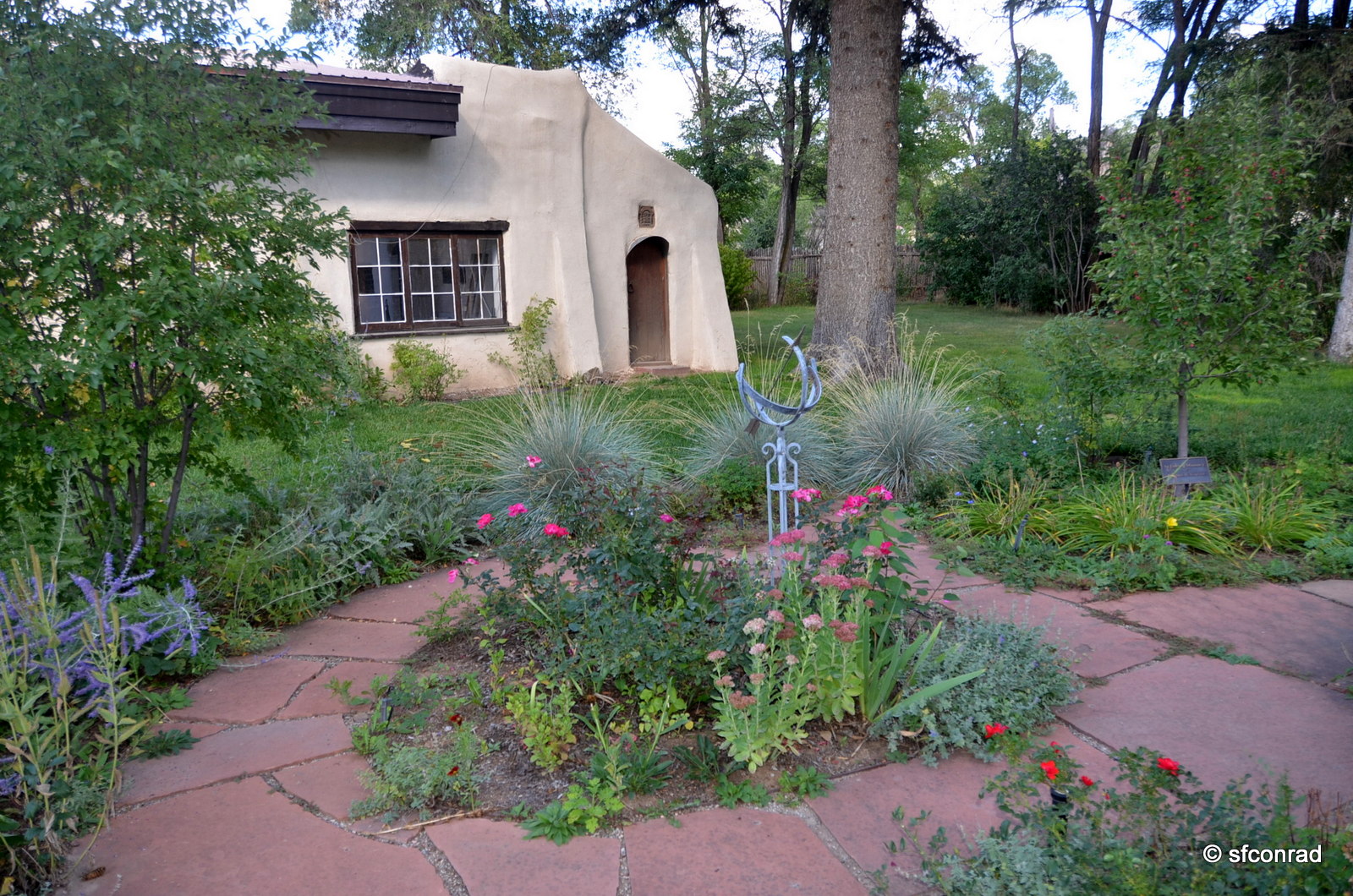 PUPPY PATHS - RVing Full-Time: Taos Art Museum at Fechin House