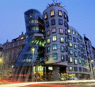 Peak Show: World’s Most Bizarre Buildings