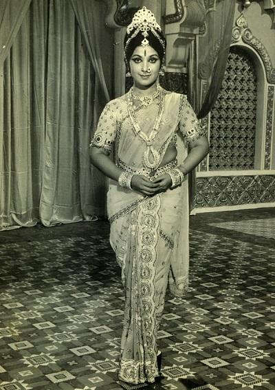 NAKARAJAN: MGR `S SECRETARY LATHA THE ACTRESS