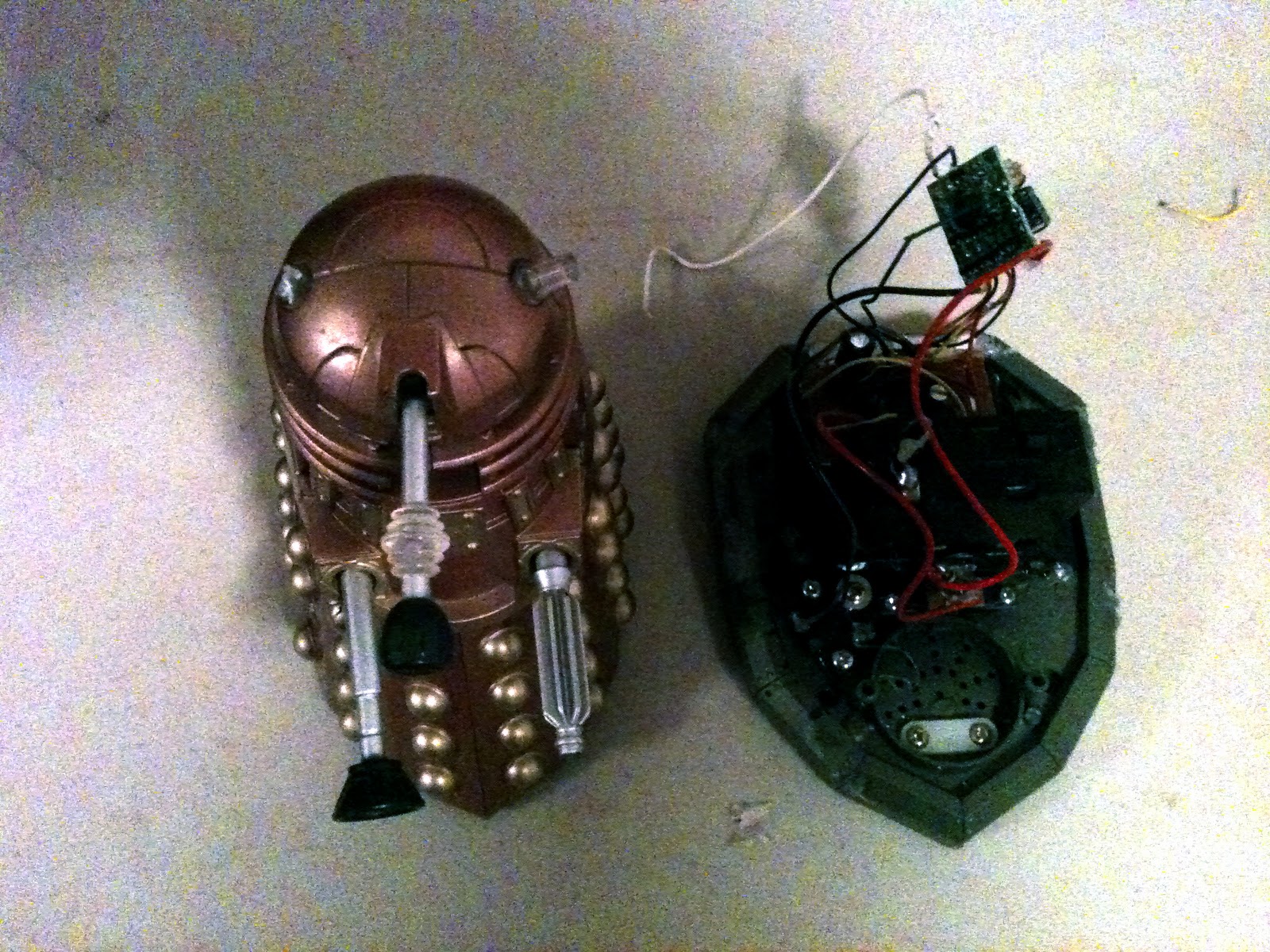 My Untempered Schism: 1967 Tomb Cybermat build...