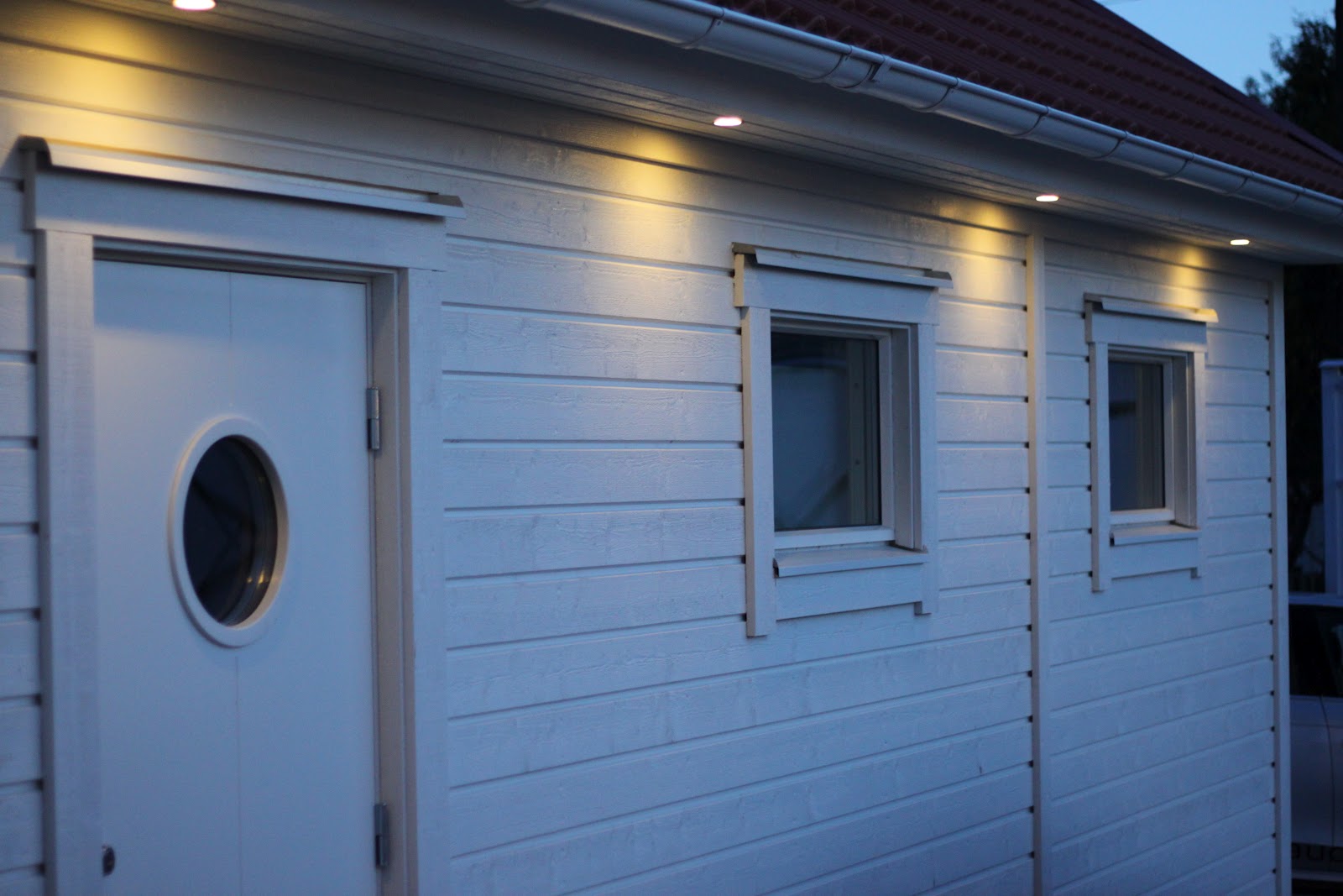 Familjen Iveskär: LED belysning i altandäck