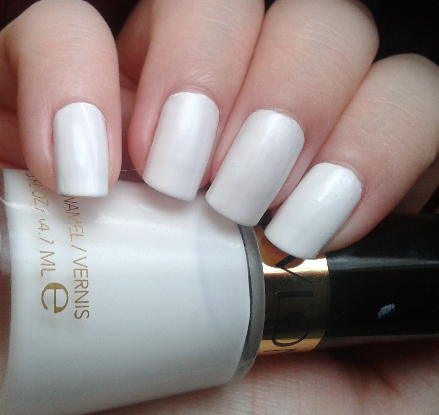 Geordie Nails: Revlon ~ White on White