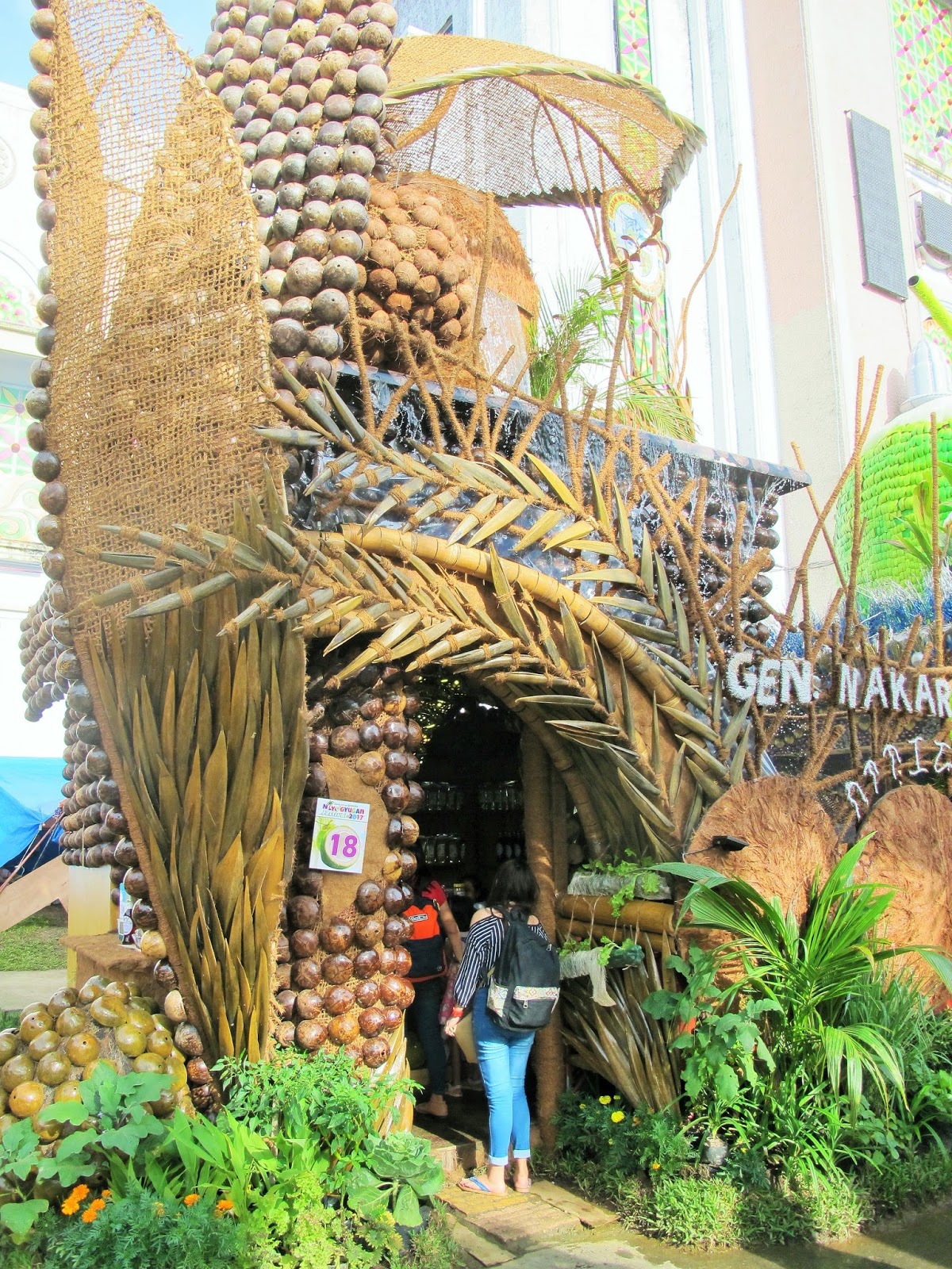 Gridcrosser: Coconut Creativity: Spectacles and Festivity at Quezon’s ...