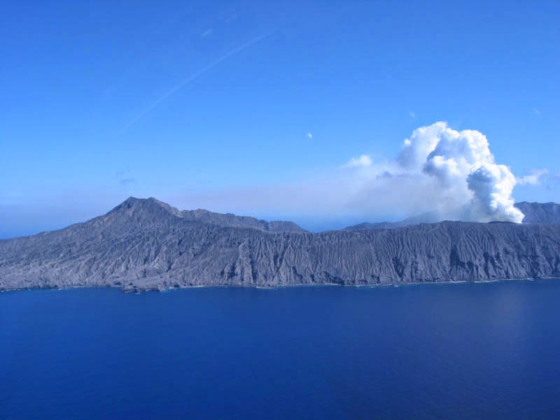 paleric: THE QUEEN OF ANATAHAN