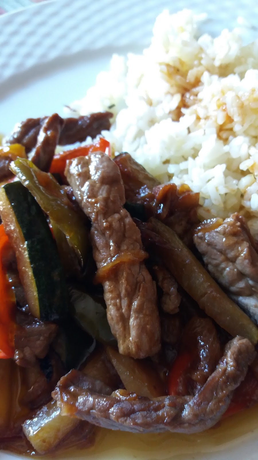 CHOP SUEY DE TERNERA CON ARROZ #ELASALTABLOGS