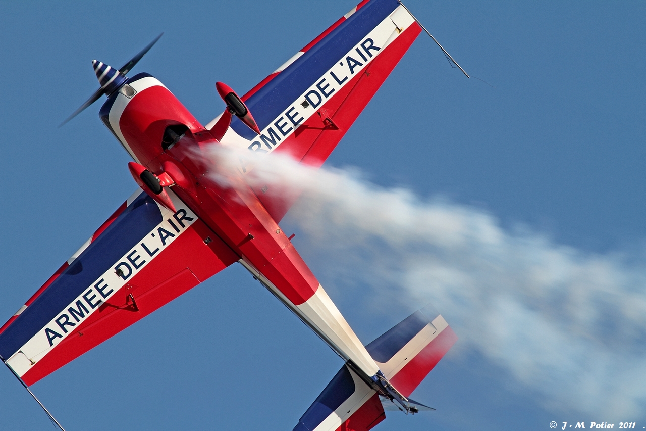 Aeroshoots: François Rallet, , de l'E.V.A.A, dans ses oeuvres