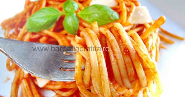 Spaghete cu sos de roșii | Rețete BărbatLaCratiță