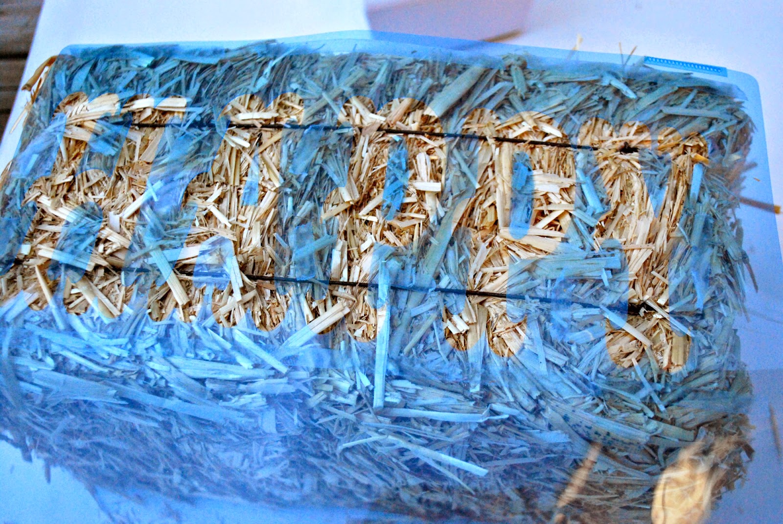 eBrushed Hay Display! Welcome Fall! - Craftwell Blog