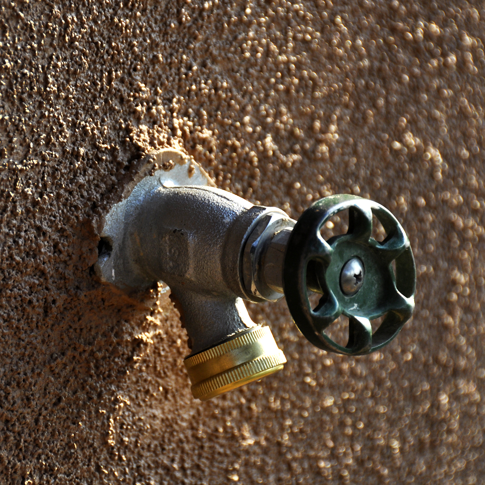 forms traced by light: tap