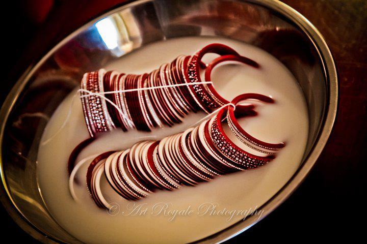 Shaadi Mubarak: Indian Bridal Churra....