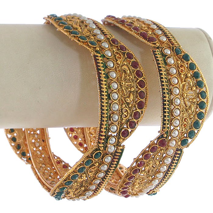 Fablous Girls World: Girls Stylish Bangles Collection 2013
