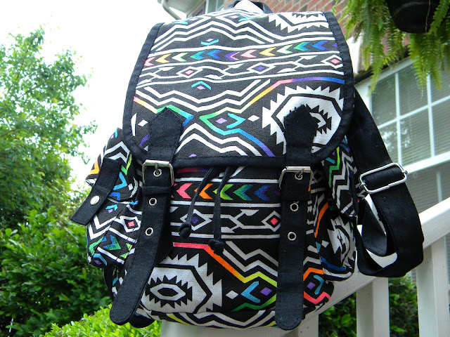 DIY: Colorful Neon Backpack - Bossa Nova Style