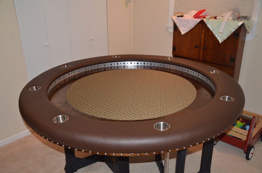 Amazing poker table built