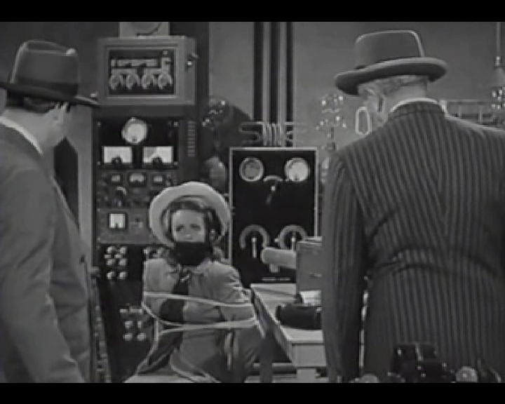 Desolation Angel's Damsels in Distress: Superman (1948) - chapters 9/10