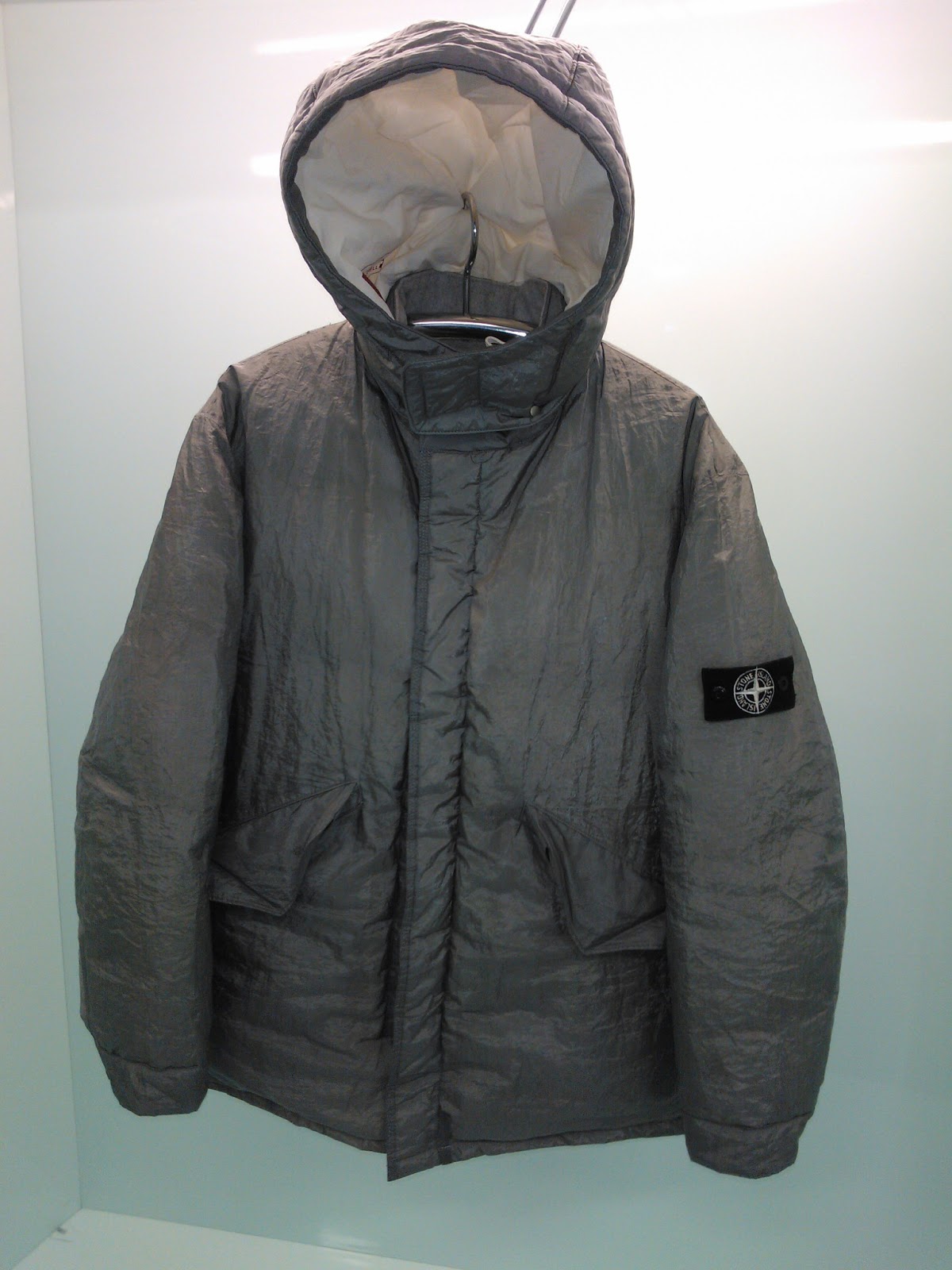 La Dipendenza: STONE ISLAND PURE METAL SHELL LIMITED EDITION