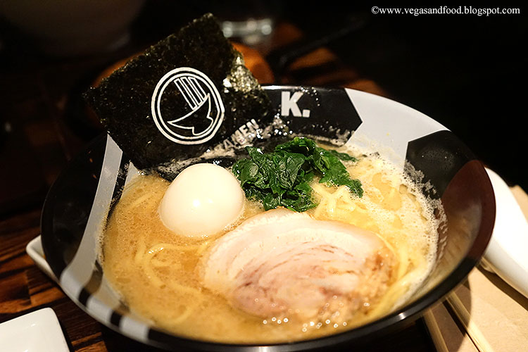 E.A.K. Ramen - Los Angeles - Vegas and Food