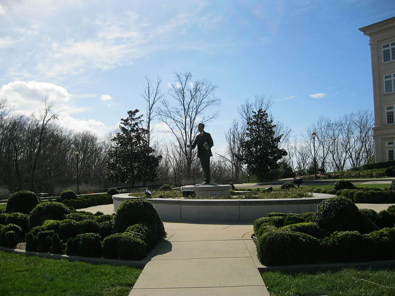 Wind Songs: Templeton Library At Sewanee