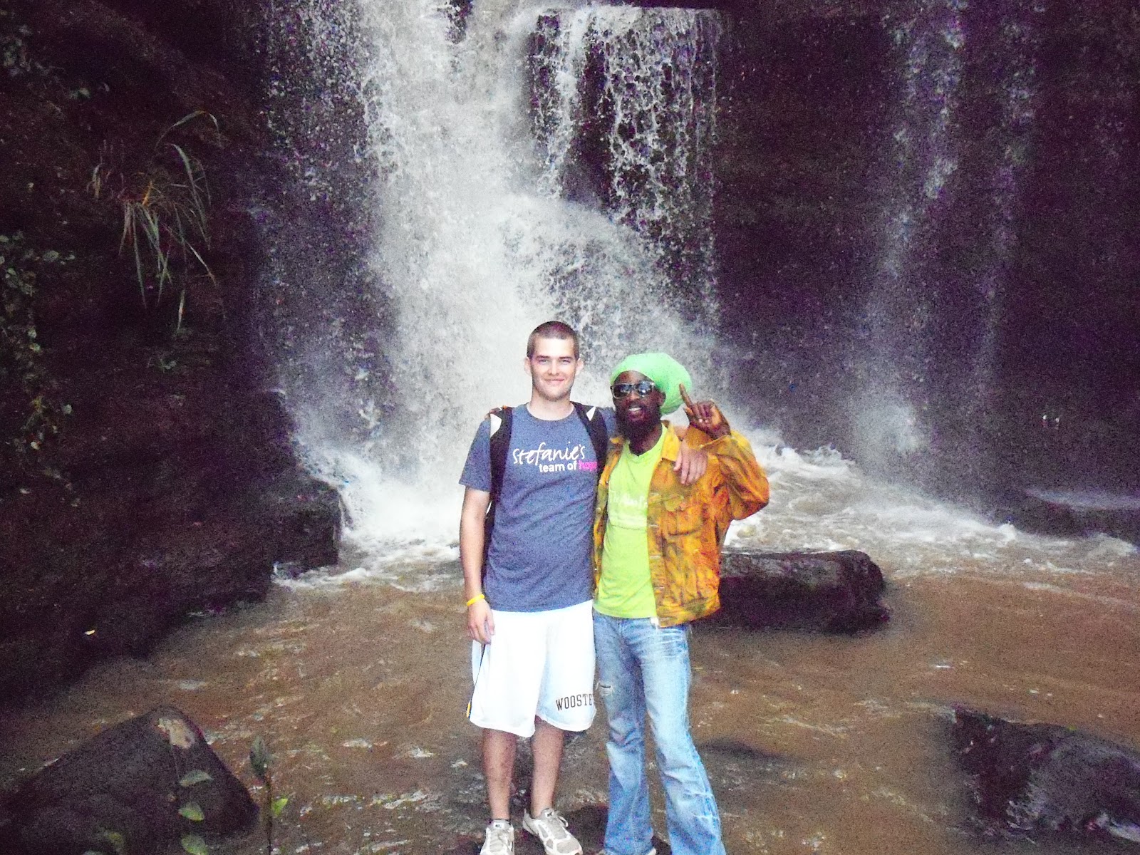 The Ghana Experience: Pictures of the Akaa Village