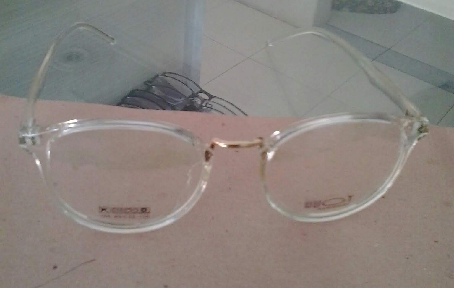 Jenis-jenis lensa standar optik