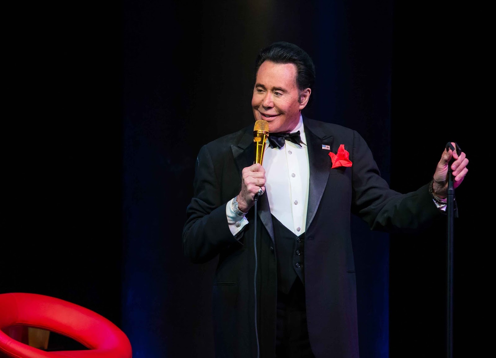 ONSTAGE & BACKSTAGE WITH LEGEND WAYNE NEWTON