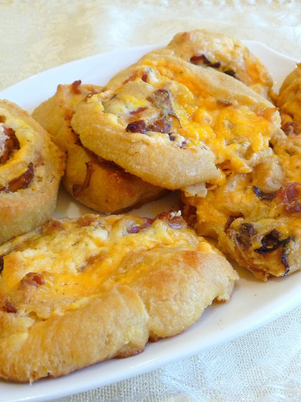 MIRACLE DOUGH BACON CHEESE SPIRALS