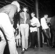 Modernist Society: Why I am into Mod culture by betsydubs