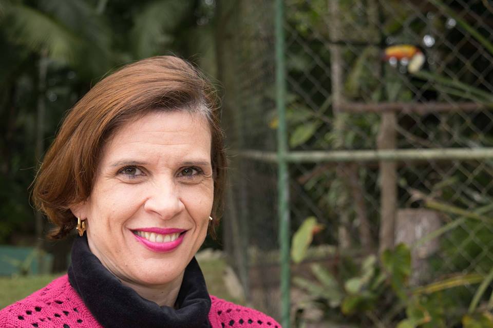 Blog do Zanon: Poetisa supera limites e escreve livro em Blumenau