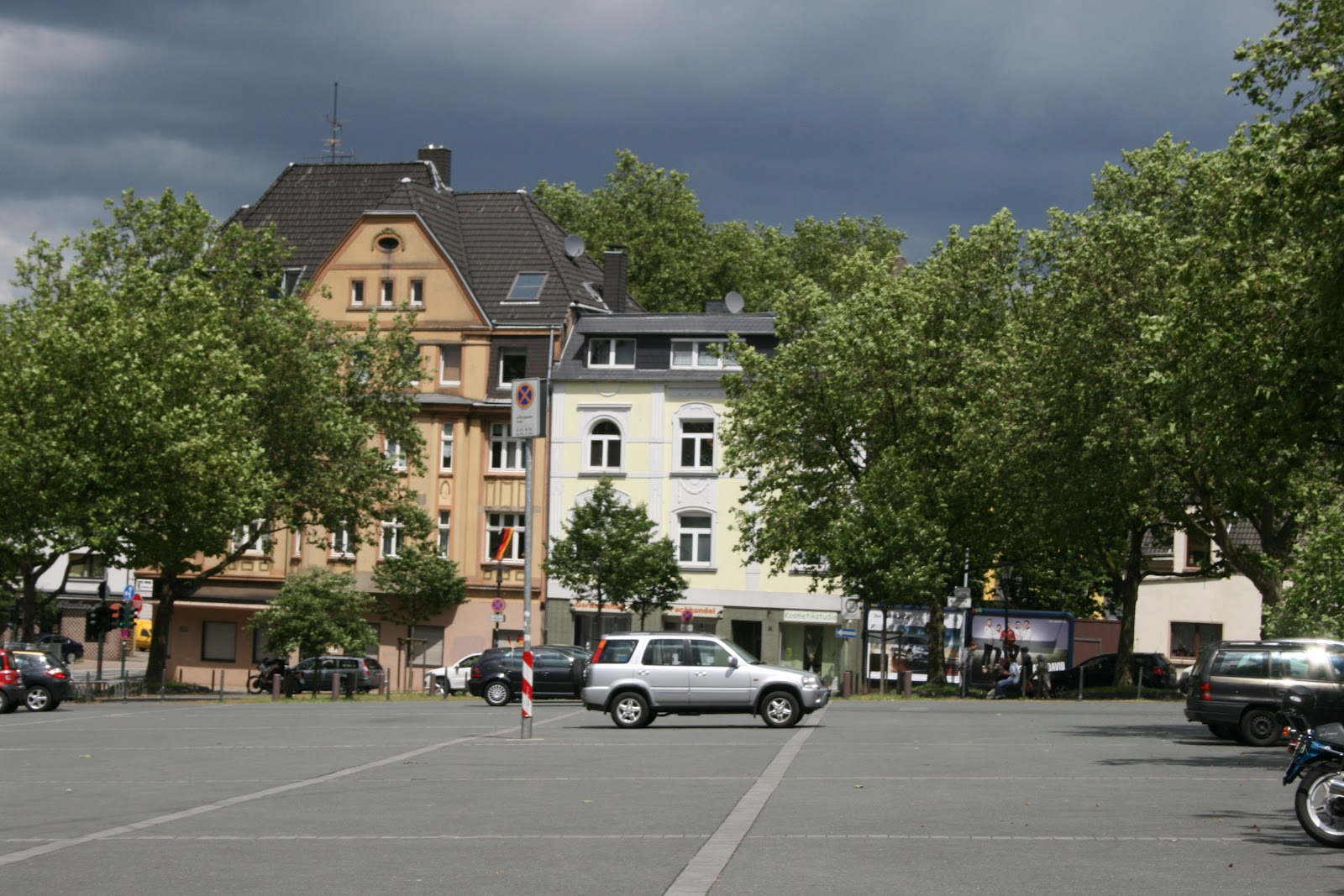 An- und Einsichten während meiner Lebensreise: Motorradtour durch Essen ...