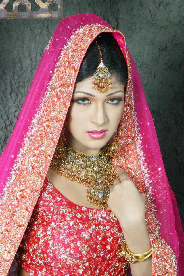 Kiran Balouch sindhi model | Maza Mag