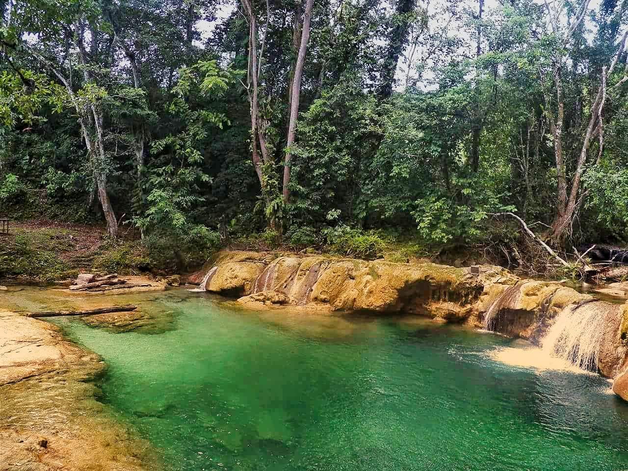 Morobe Tourism Bureau: Best of Butaweng Falls, Finschhafen