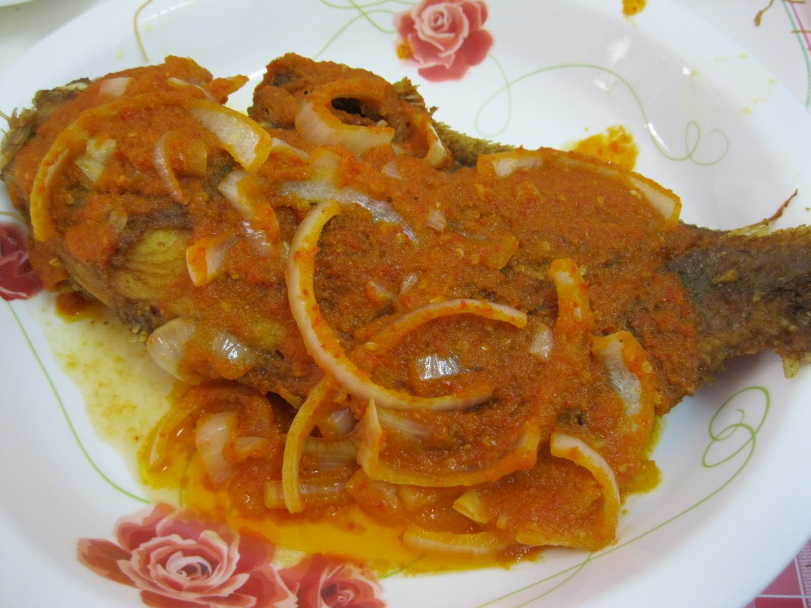Dari Dapur Maklong: Ikan Talapia Masak Sambal Berapi