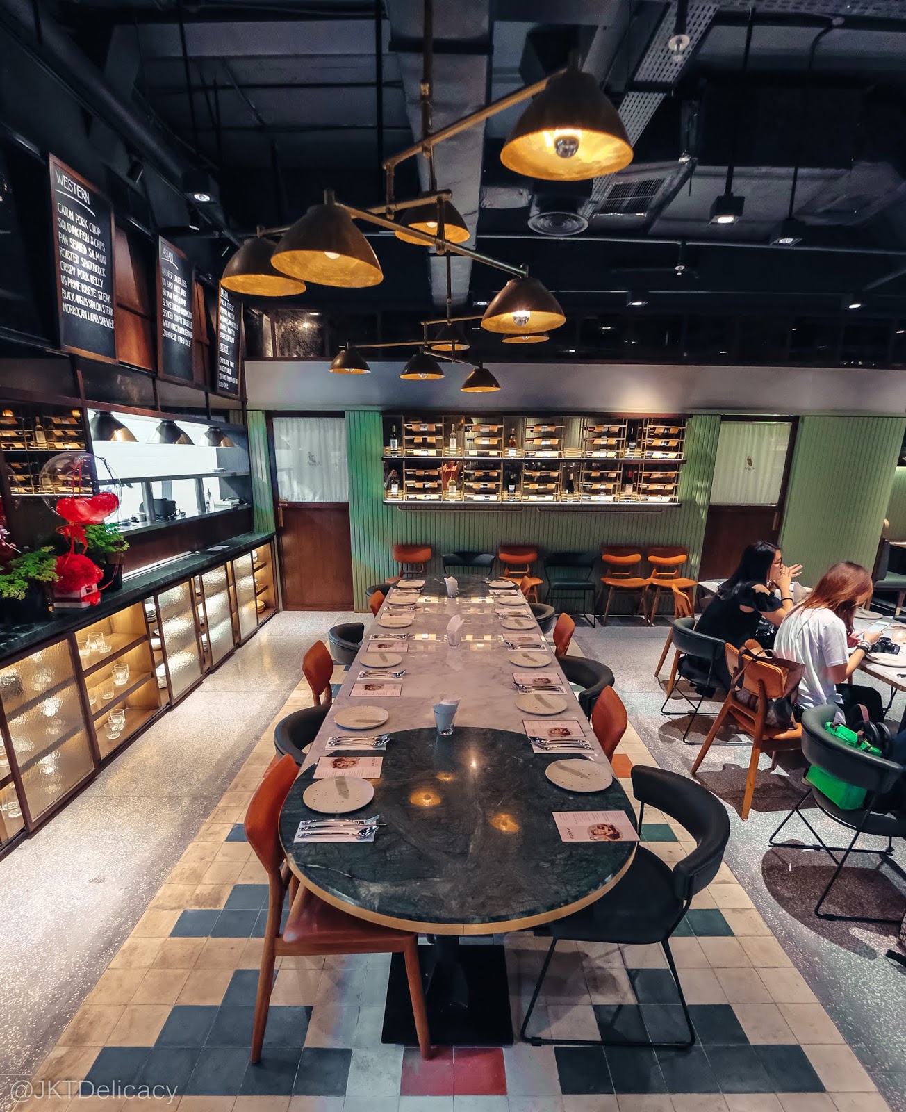 JKTDelicacy.com: Flynn Dine & Bar ~ A cozy bar and dining at Mega Kuningan