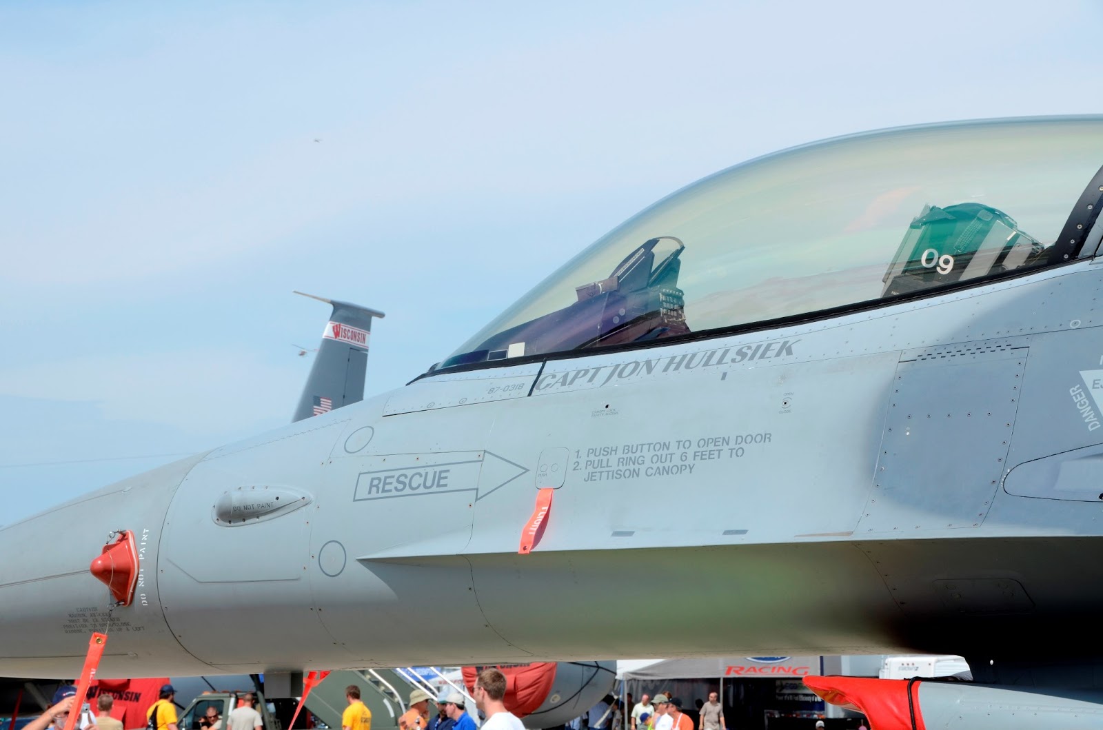 The Aero Experience: EAA AirVenture Oshkosh 2012: Wisconsin ANG F-16 ...