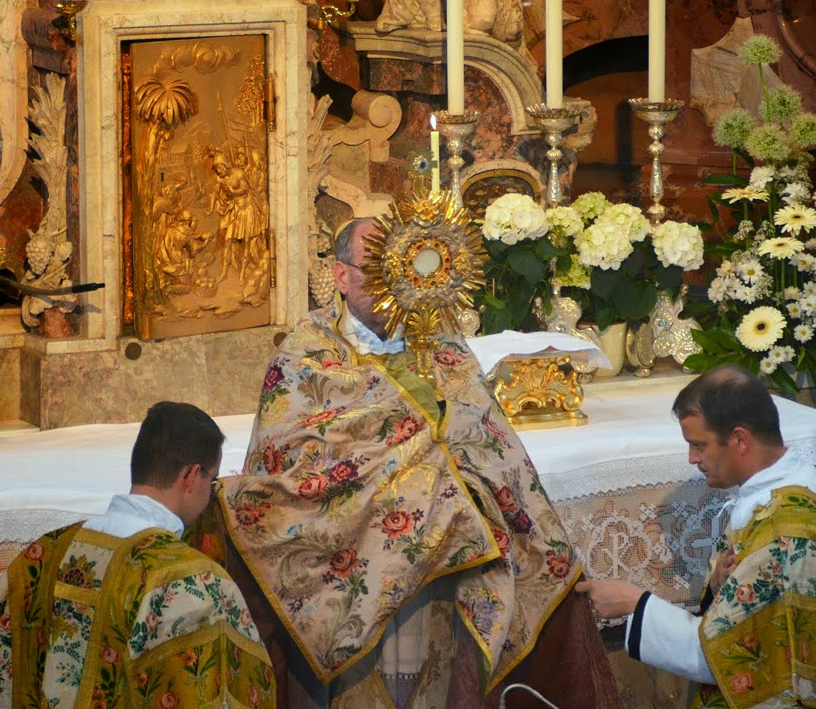 RORATE CÆLI: A Return to Sacrifice, in order to Save the Sacrament