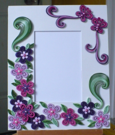 Let's create: Decorated Foam Board Photo Frame