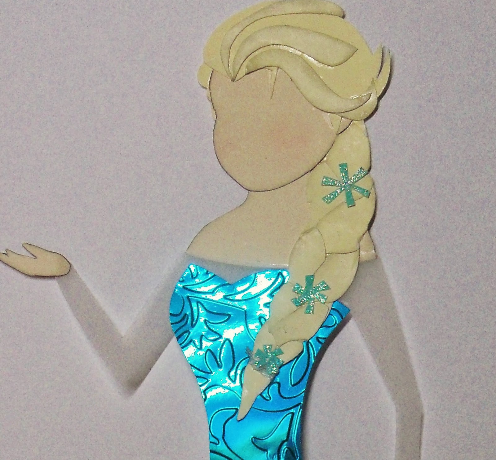 Scrapbooks, Crafts, and Cards, Oh My!: "Crafting, Birthdays and Frozen"?!