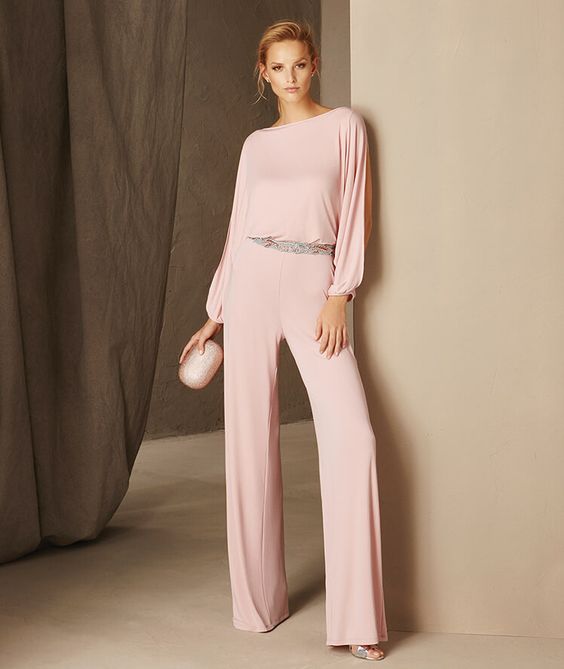 FASHION WORK : Elementos en el outfit que ESTILIZAN TU CUERPO!