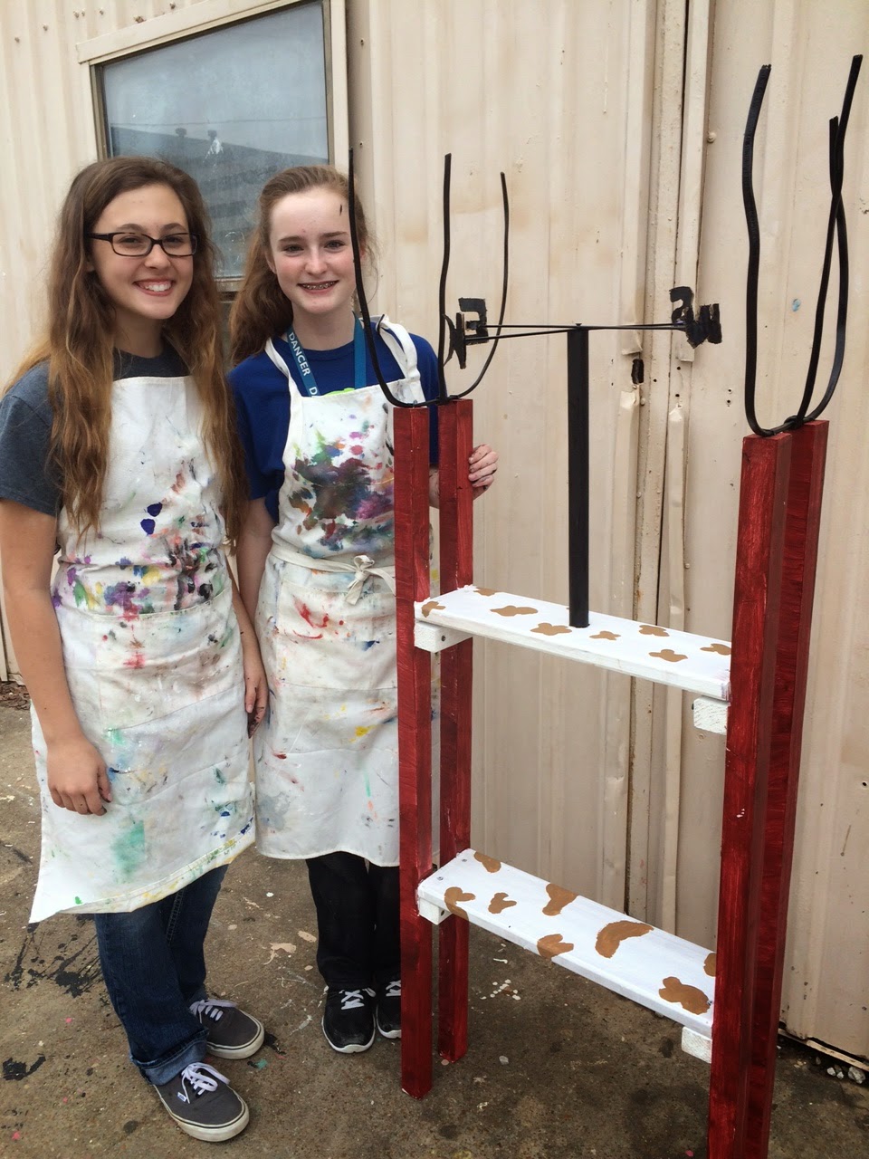 Art Julz: HGTV Magazine get ready for Mrs. Reardon's Shelf Design Challenge