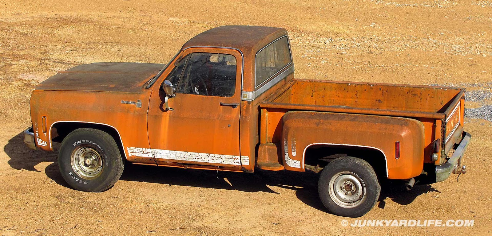 Junkyard Life: Classic Cars, Muscle Cars, Barn finds, Hot rods and part ...