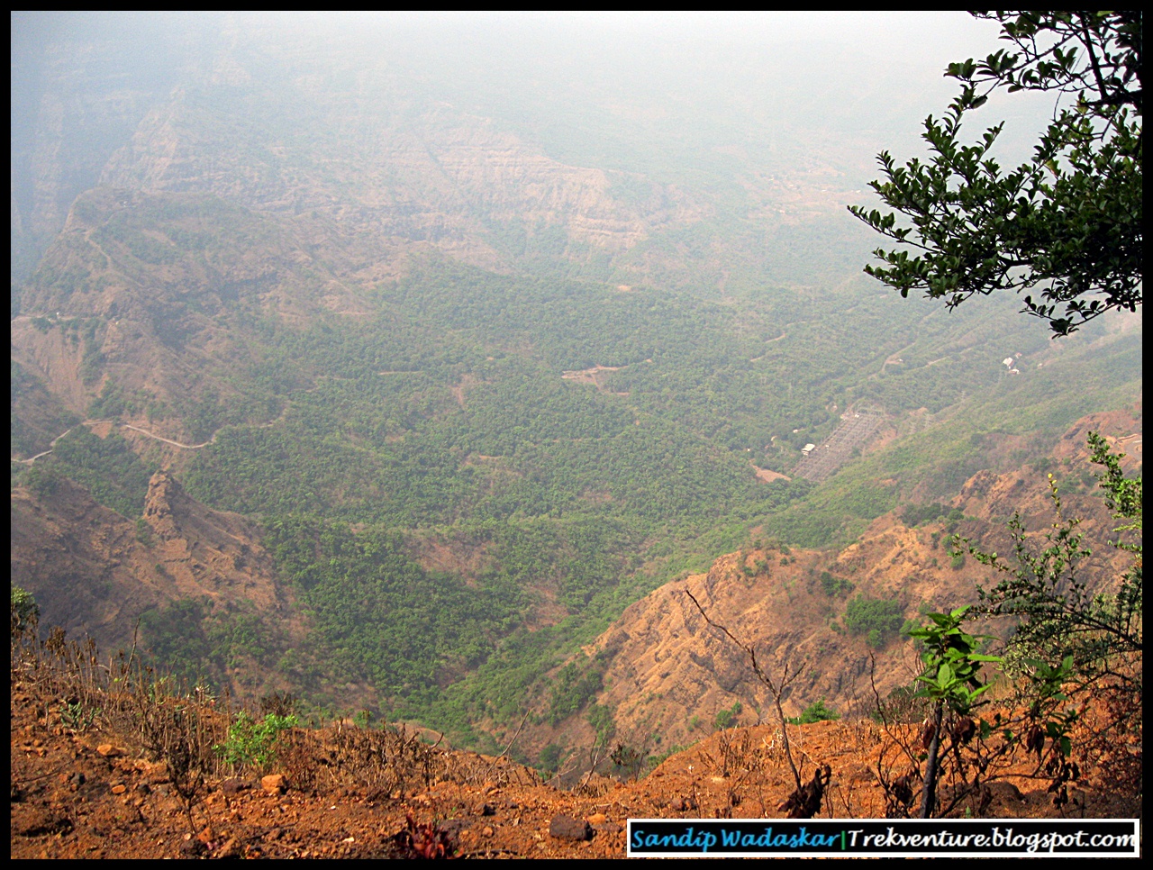 माझी मुशाफिरी... A trekker's photodiary by Sandip Wadaskar ...